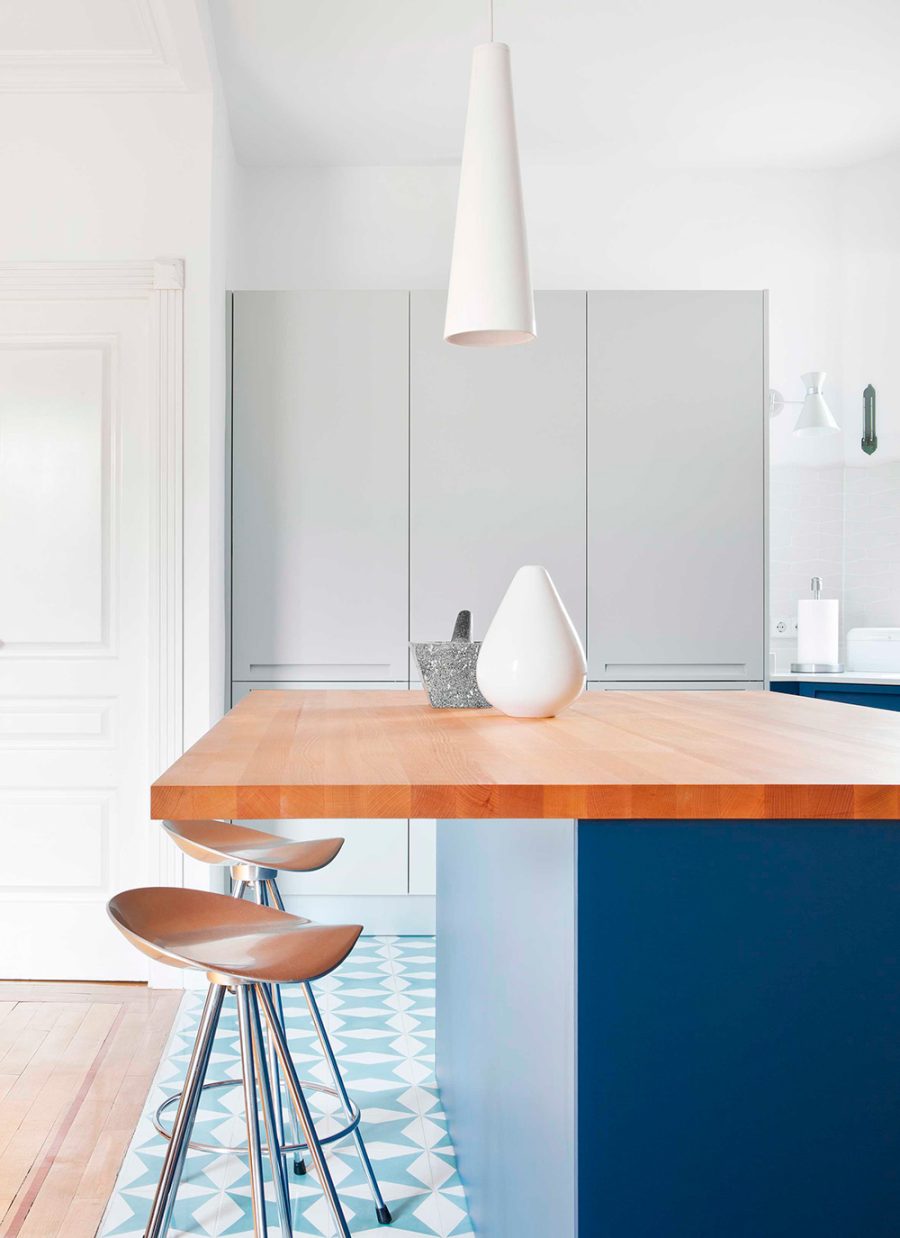 ¿POR QUÉ EL COLOR AZUL ES UN ACIERTO EN TU COCINA? TENEMOS LA RESPUESTA